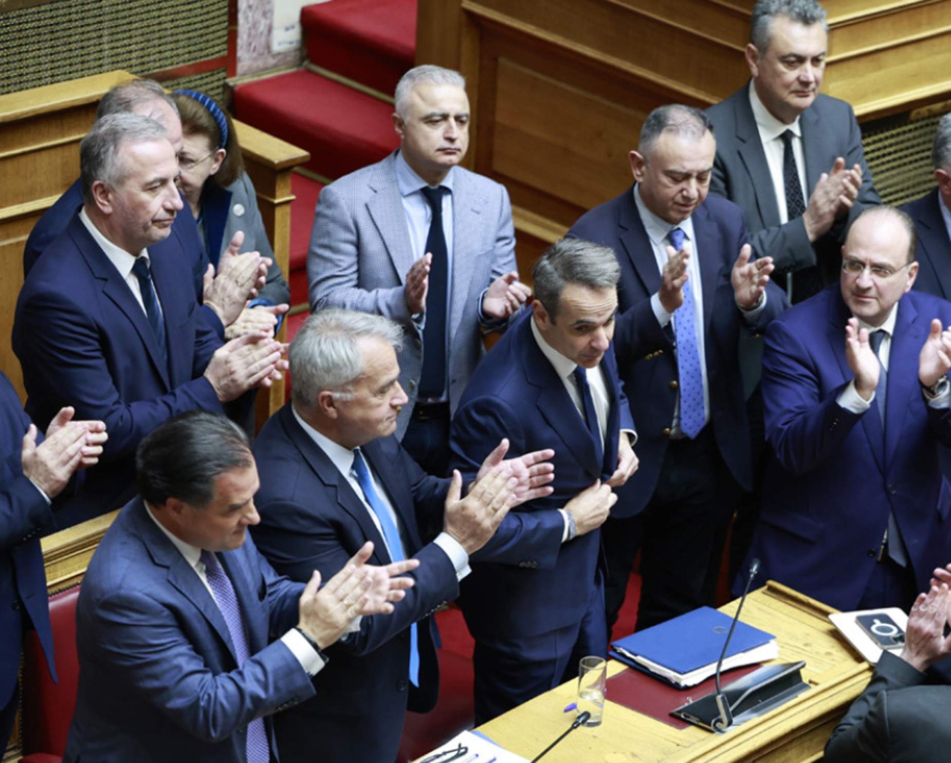 Βουλή: Καταψηφίστηκε με 159 “όχι” η πρόταση δυσπιστίας. | ΑΧΑΡΝΑΙΚΗ ...